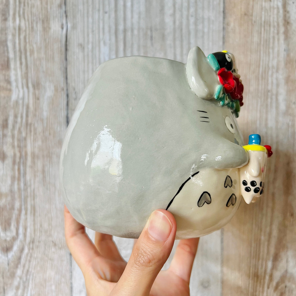 Flowery TOTORO POT with bubble tea and soot sprite friends – Muld Pottery
